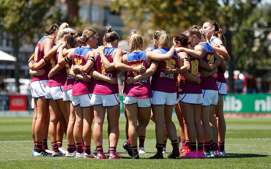 Reigning Premiers Bring AFLW To The Sunshine Coast