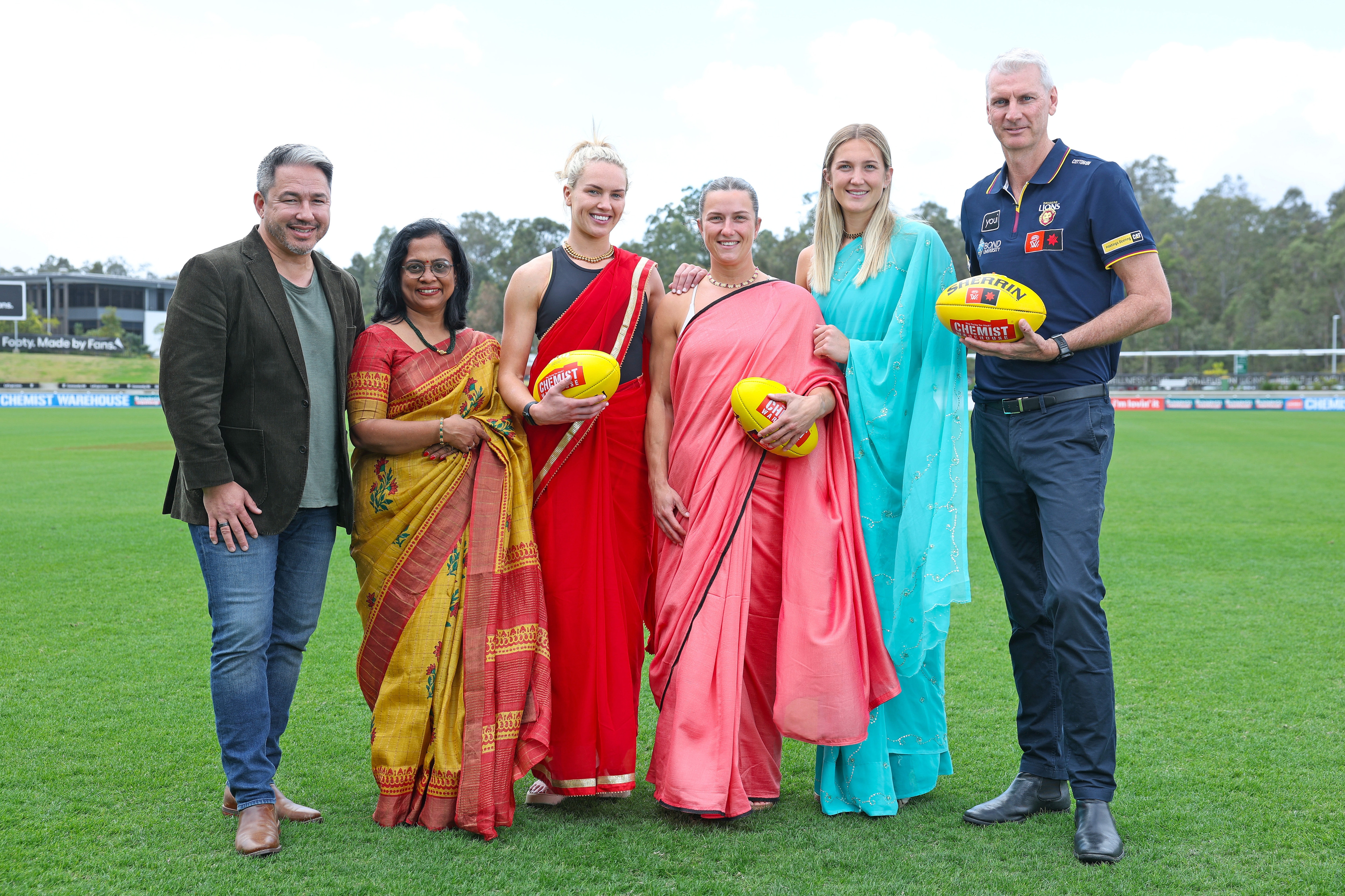 Hindi call to help Lions celebrate Diwali Festival