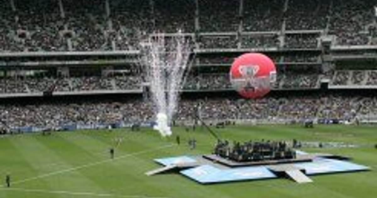 AFL Centre Square Grand Final Package: Sat 27 Sep