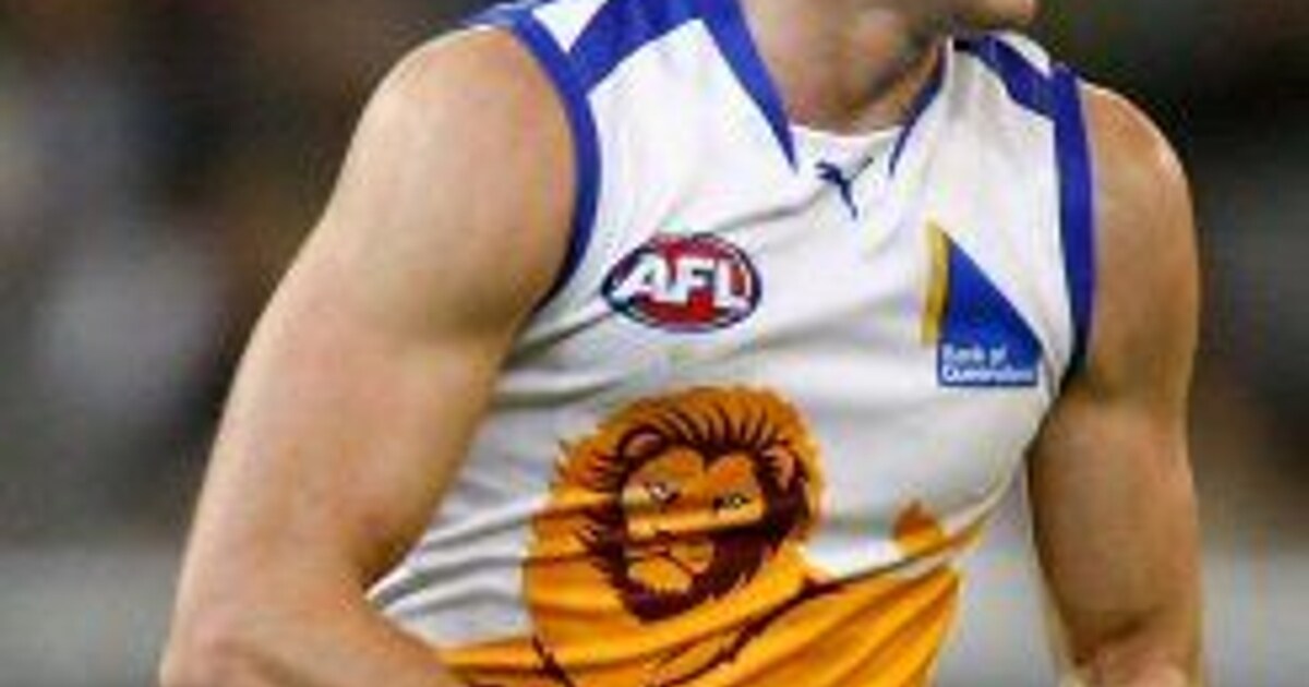 Rischitelli edges further ahead