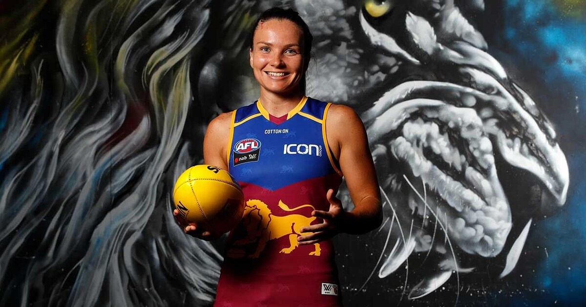 Emily Bates awarded QAFLW Best & Fairest for 2019