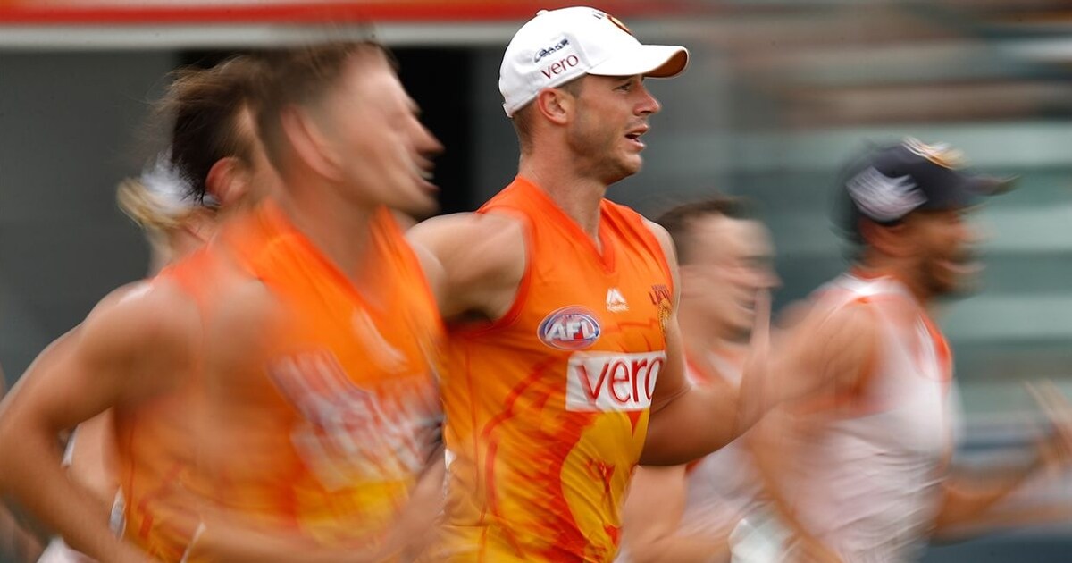 14-man squads for AFLX