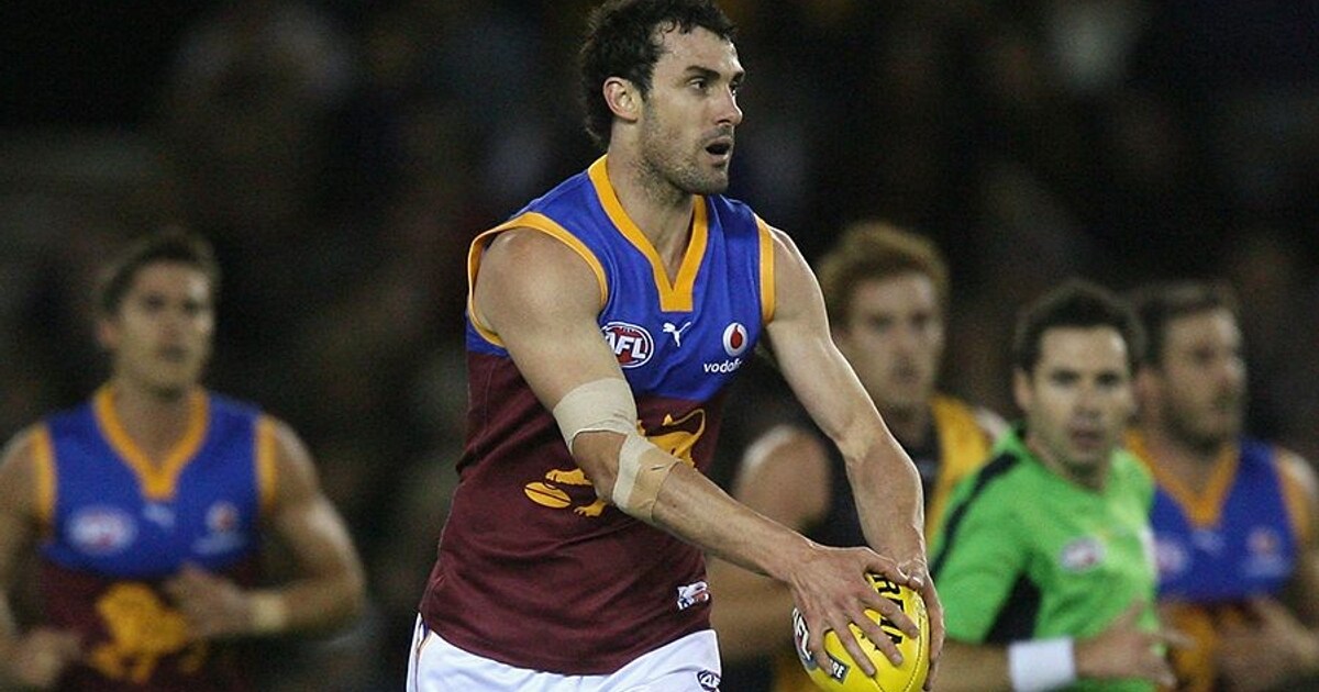 Lappin It Up: The Day A Lions Legend Took The Cream At The Cattery