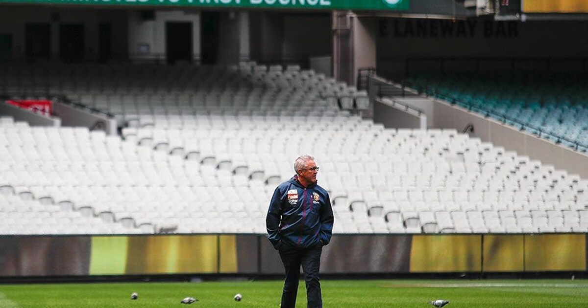 The MCG: Hoodoos and Debuts